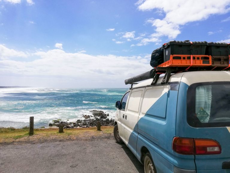 The Best 2025 Guide: Buying a Car in Australia for Backpackers