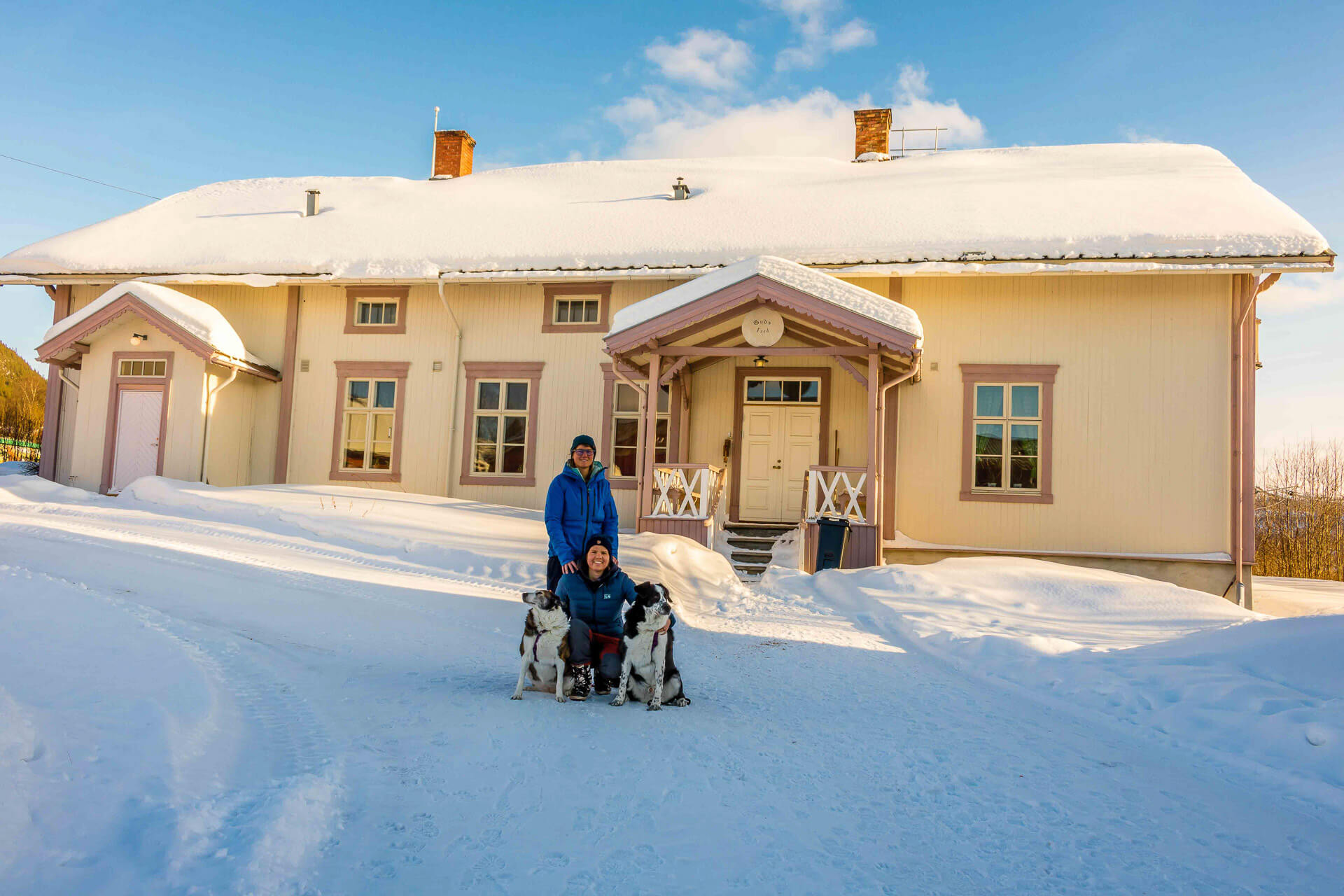 Travel Tips - Always Around The World