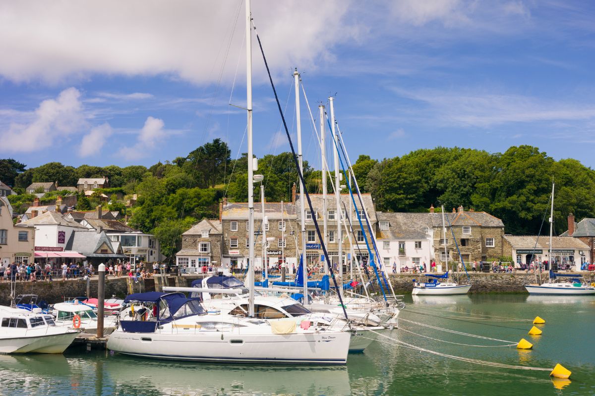 13 Best Cornwall Hikes + Interactive maps