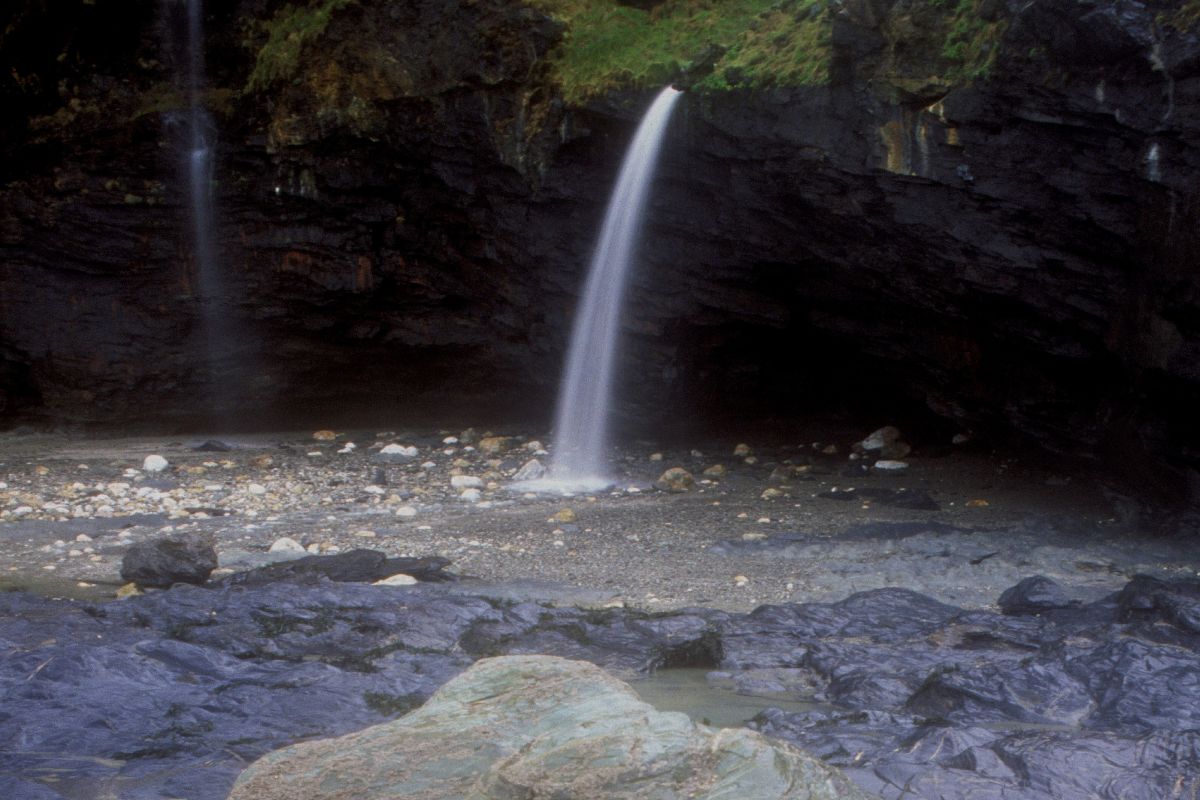 Discover The 12 Most Beautiful Waterfalls In Cornwall